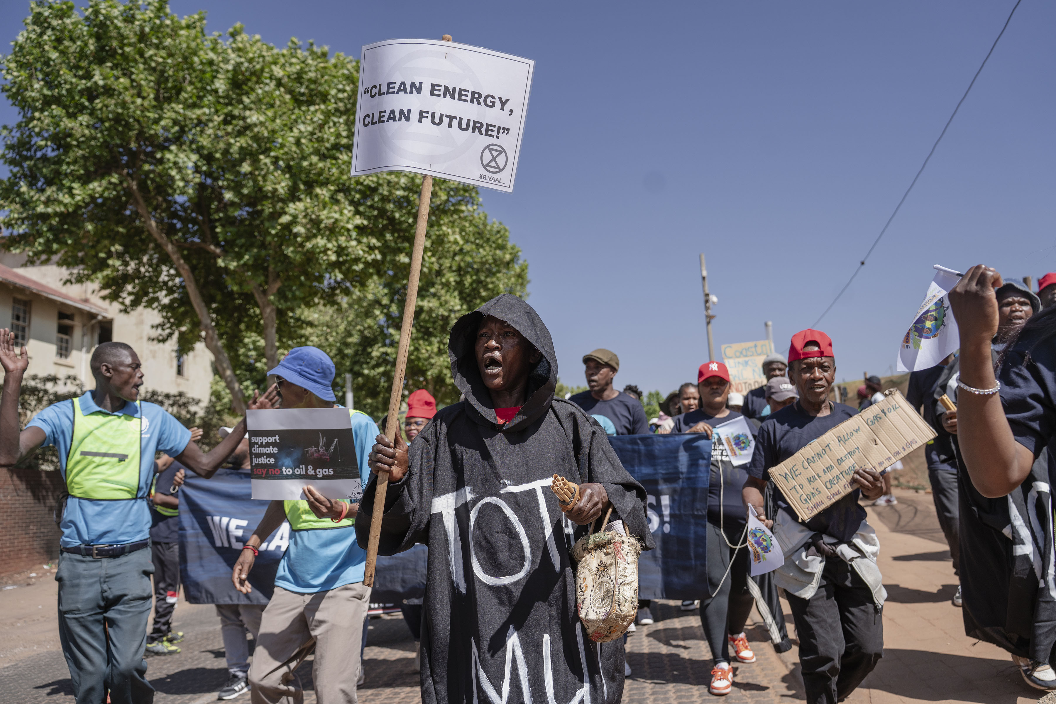 Activists march against Shell’s oil exploration - South Africa Today